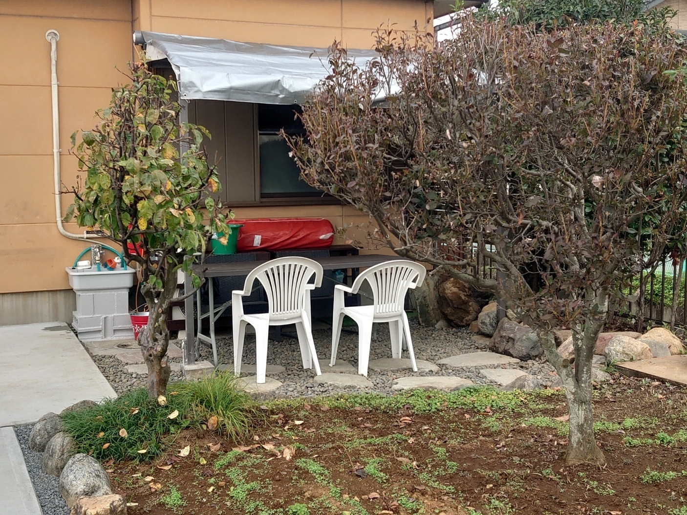 シェードガゼボ周りの整備 後編: ちょろパパ、日々のあれこれ